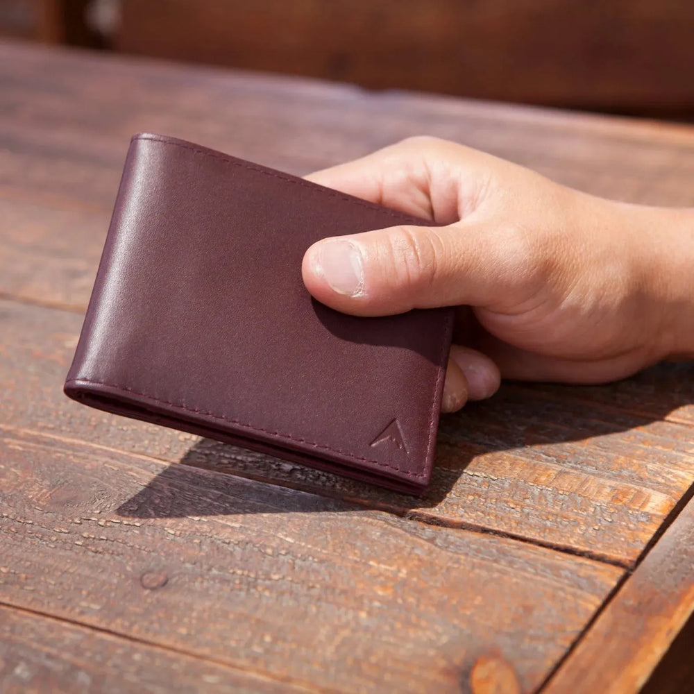 Slim Wallets with RFID Blocking Technology - Allett Wallets